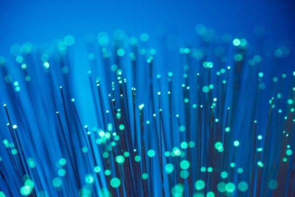 Jak internet światłowodowy zwiększa wartość Twojej nieruchomości ...